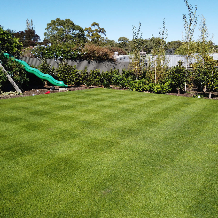 Delivering professional grade lawn care products direct to your home.
